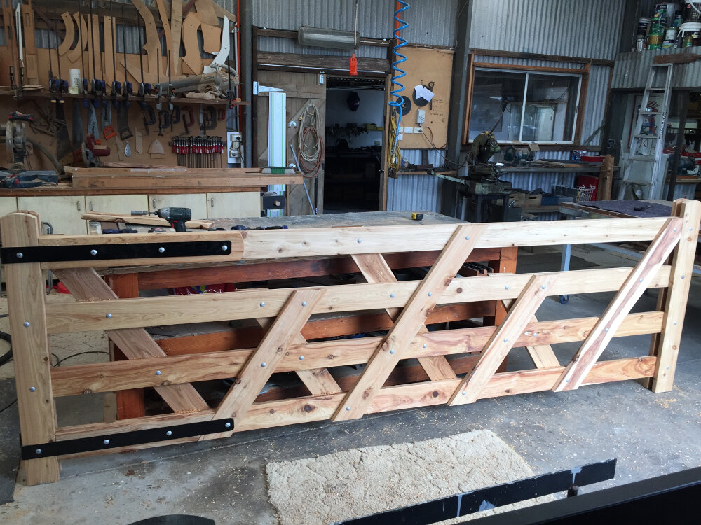 Gate Hardware Victoria | Hinges | Straps - Blackwood Country Gates